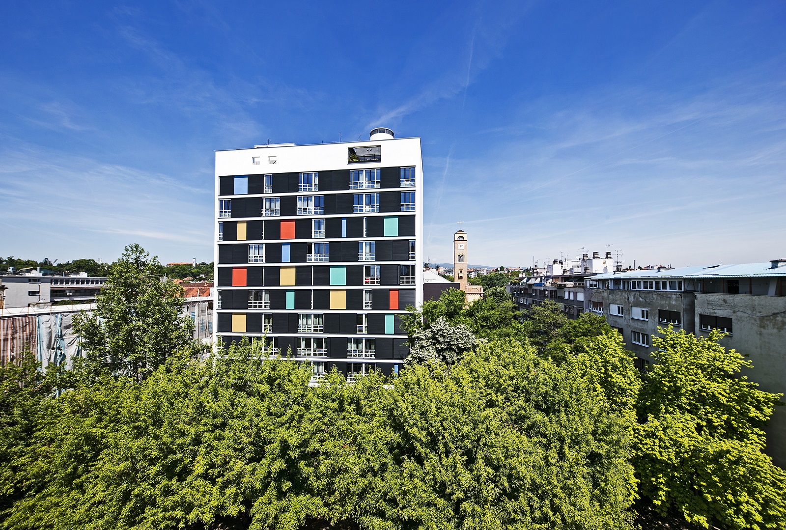 Prošle godine počela je obnova čuvenog Vitićevog nebodera, sad je skoro ...