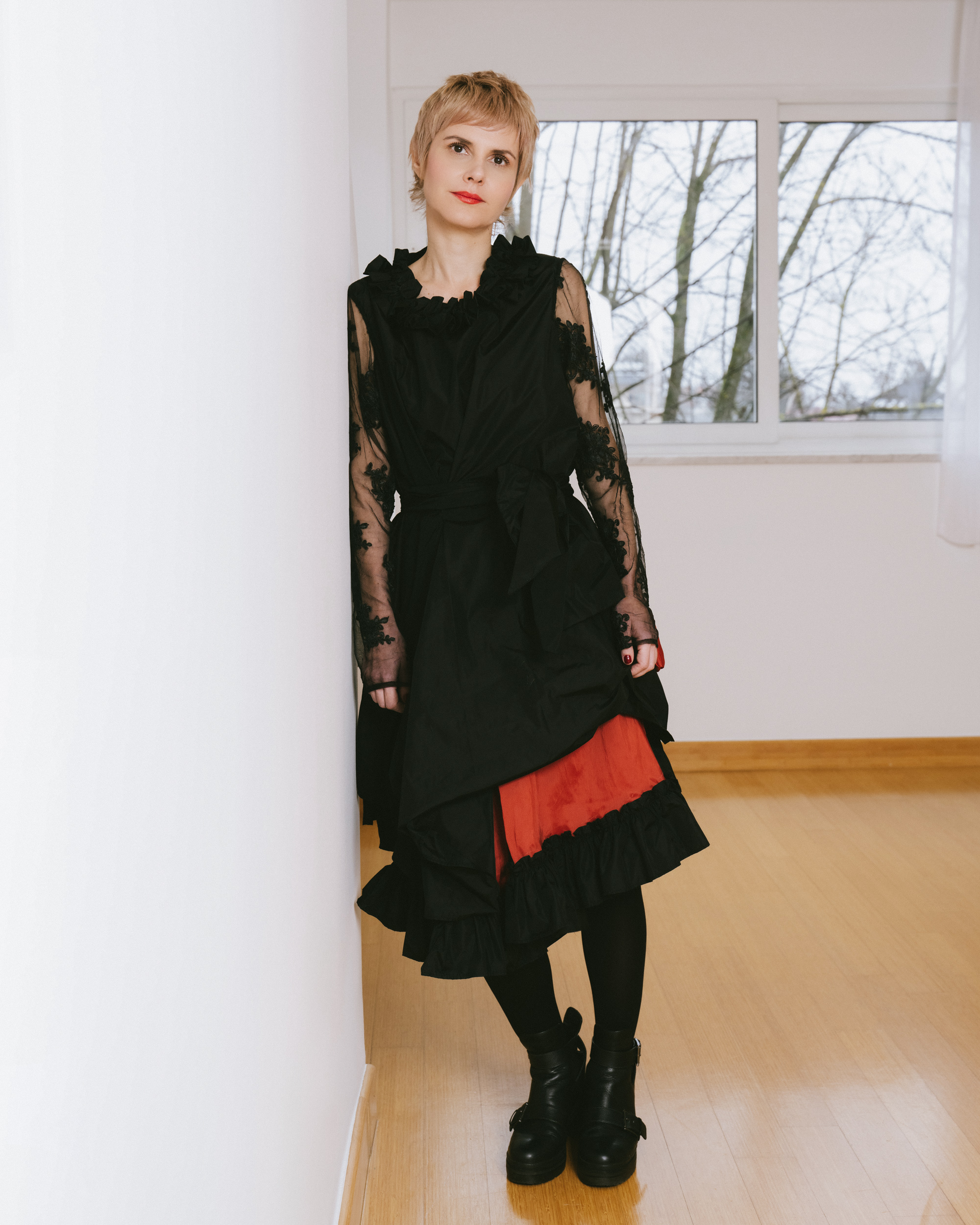 Ova kreativna direktorica pasionirana je sakupljačica komada legendarne Keti Balogh. Zavirite u ...