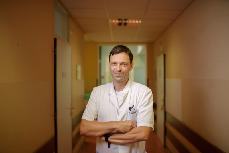 Ovaj doktor mnogim je hrvatskim nogometašima spasio koljena i gležnjeve ...