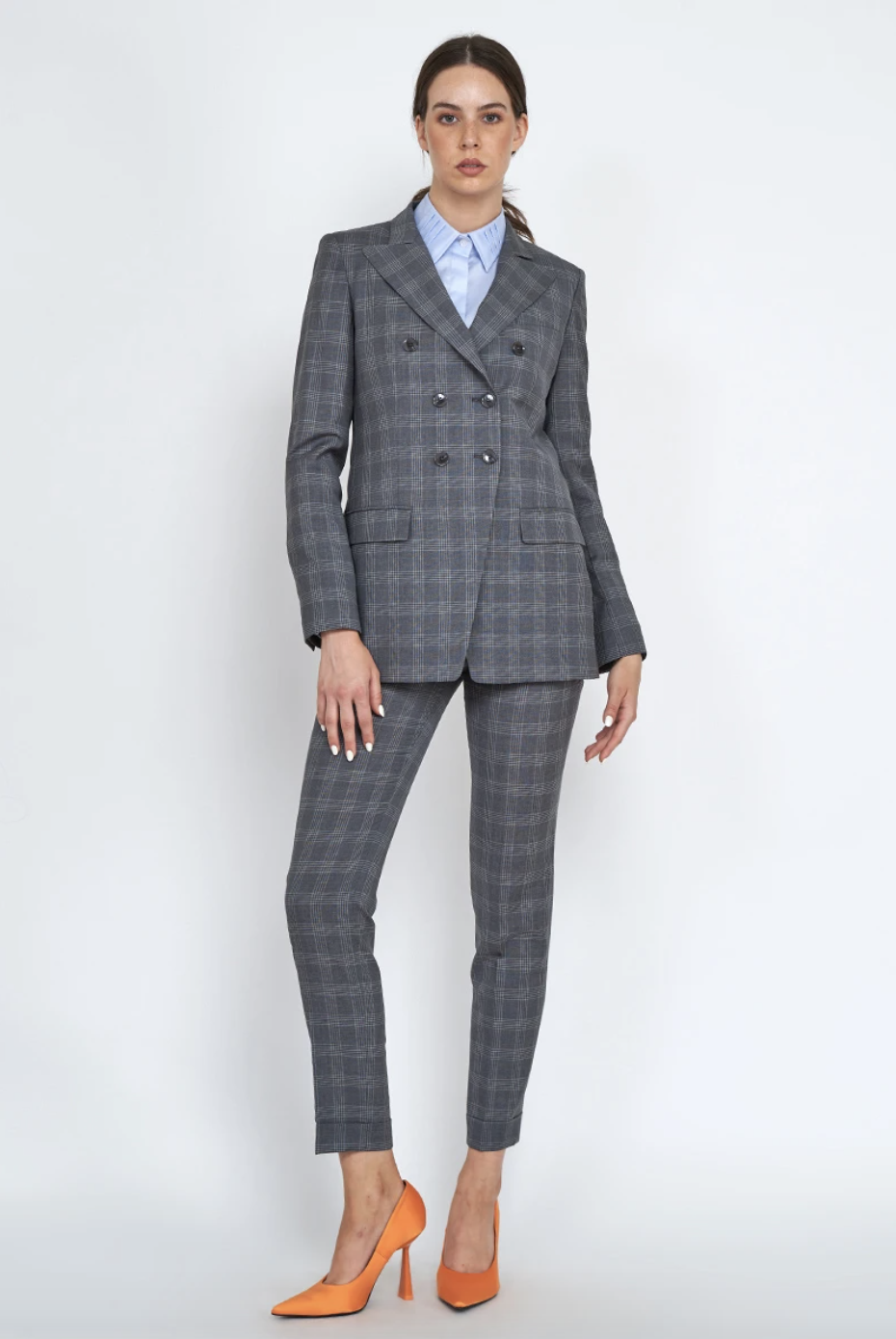 Ženska odijela: 6 najboljih mjesta za kupnju u 2024. godini | Super1.hr