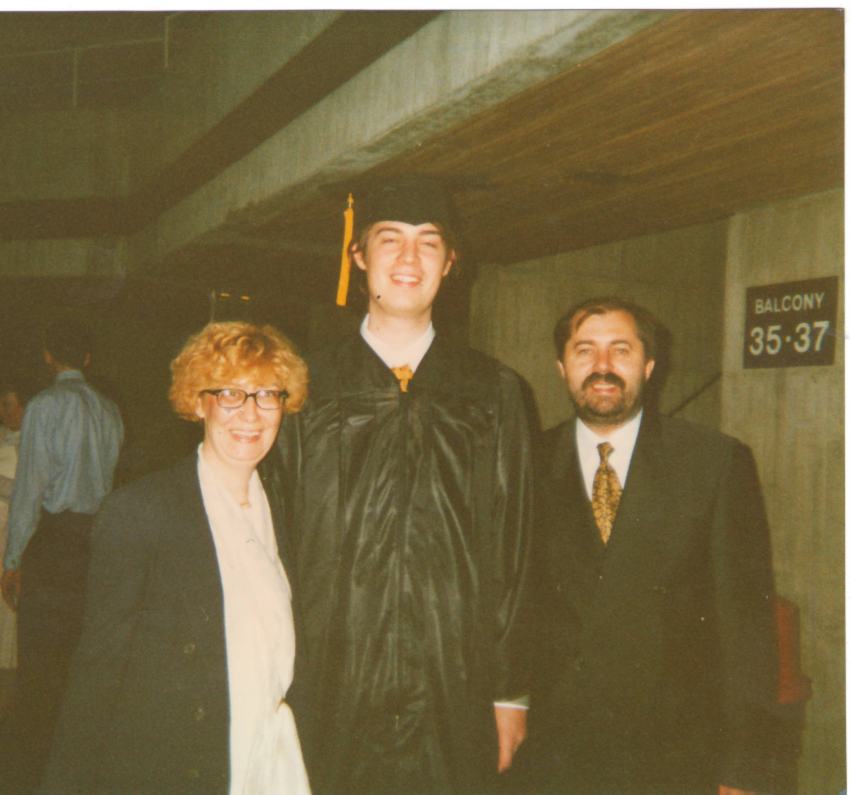 Drago Hedl napisao knjigu Matija o samoubojstvu sina | Telegram.hr