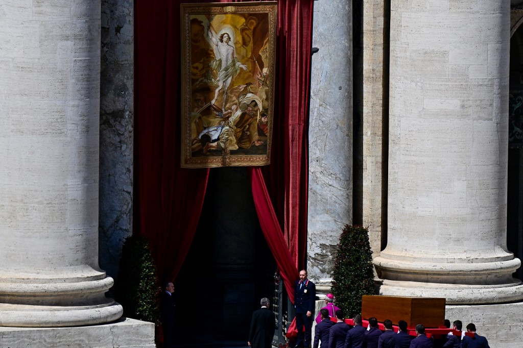 Foto. Ovo su najupečatljiviji trenutci s pogreba pape Franje | Telegram.hr