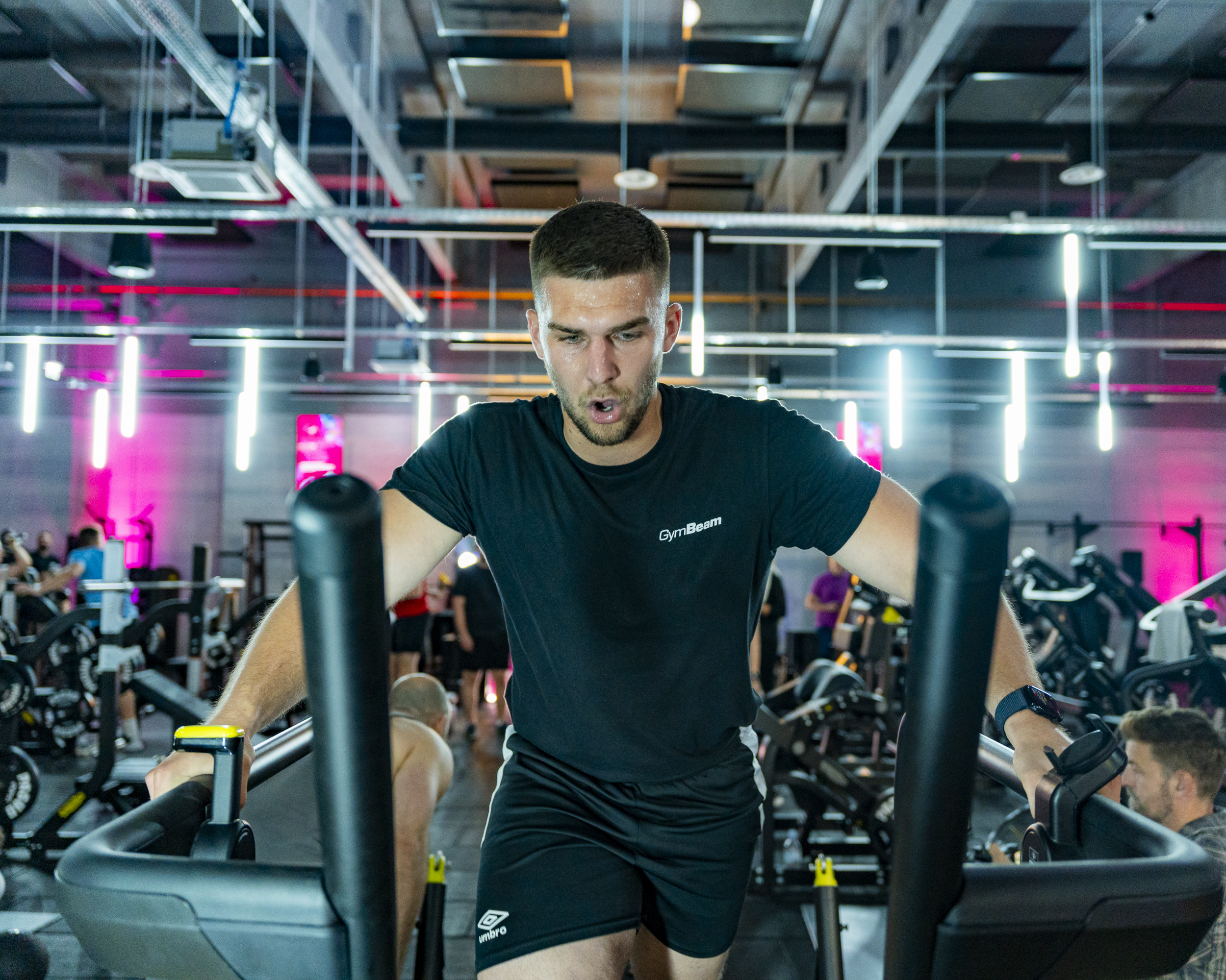 Novo mjesto za izlaske: Gym Rave u fitness centru | Super1.hr