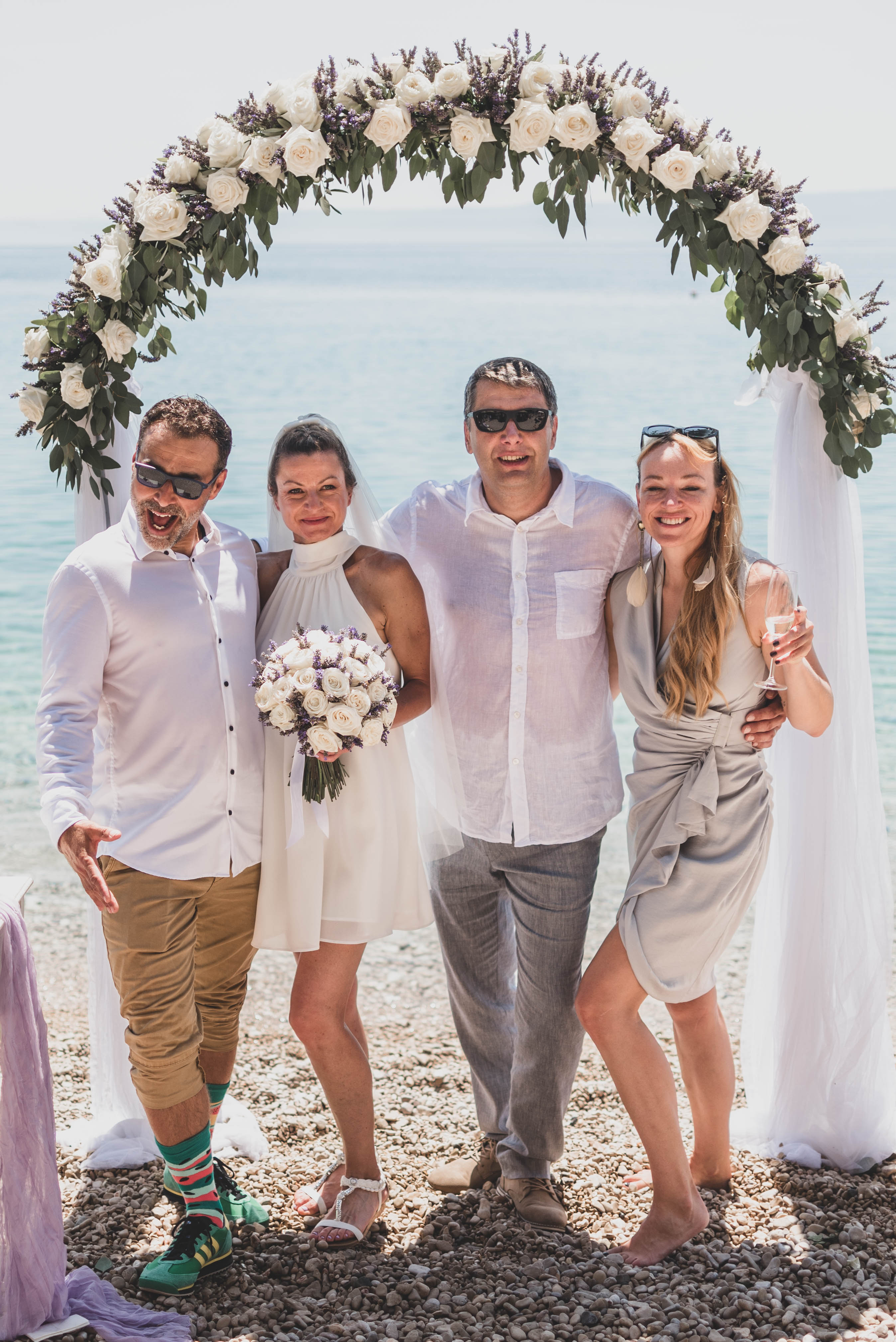 Pogledajte fotografije netipičnog vjenčanja na plaži | Super1.hr