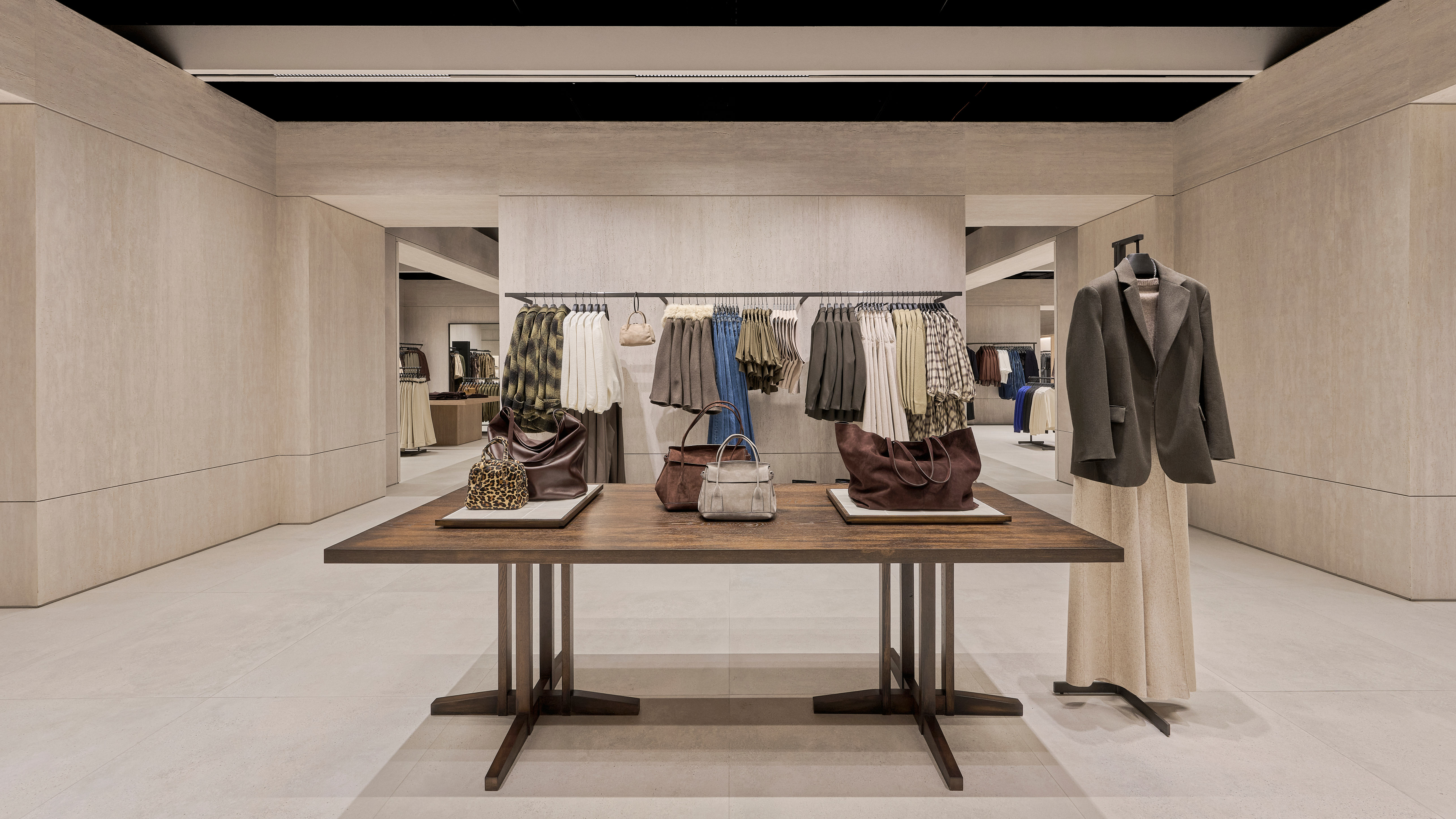 Zara trgovina u Arena Centru je ponovno otvorena | Super1.hr