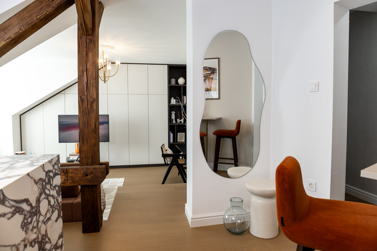 Zavirite u stan od 55 m2 u centru Zagreba dizajnerice interijera ...