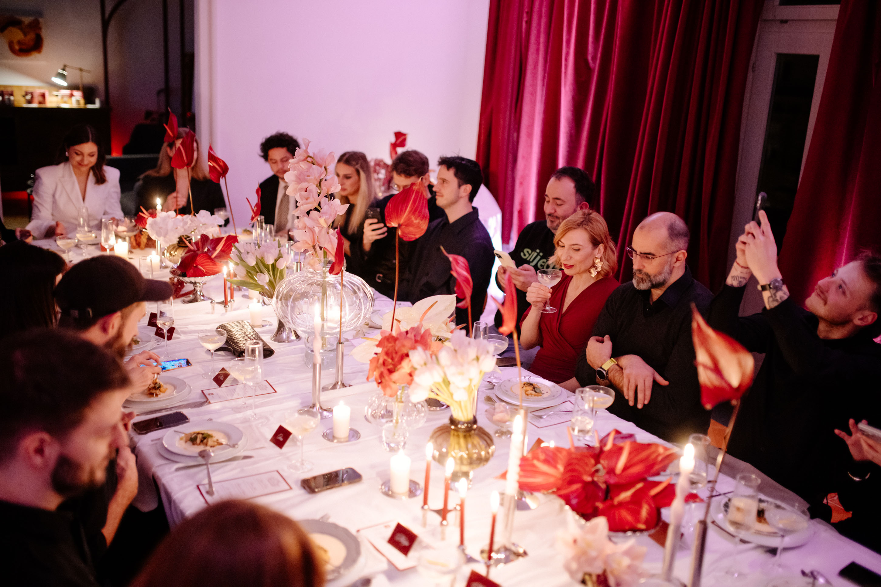 Super Secret Dinner Couples Edition: Zavirite u atmosferu | Super1.hr