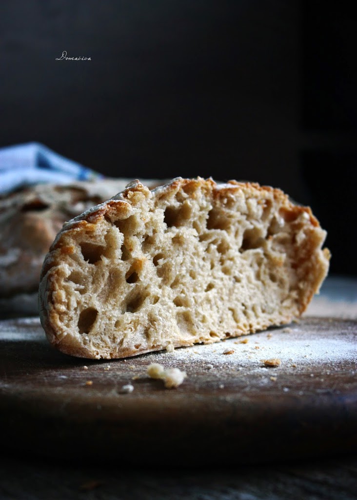 Sanja Mijac s bloga Domaćica dala nam je recept za slasni kruh koji se ...