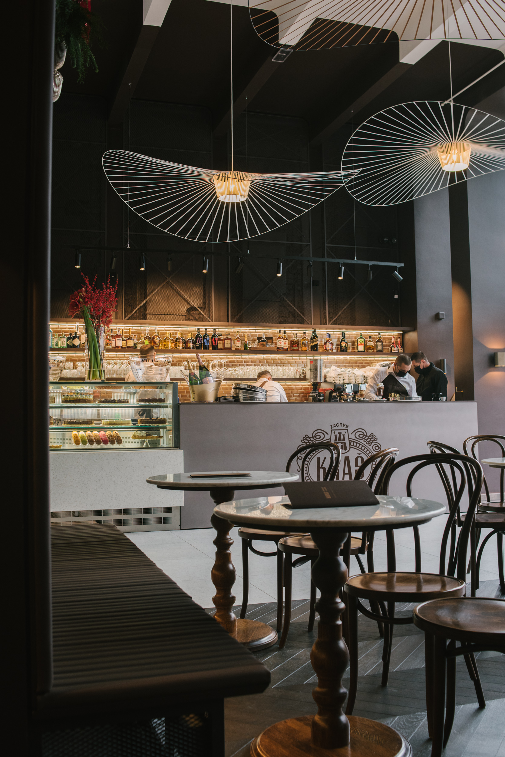 Na glavnom zagrebačkom trgu otvoren je novi Kraš choco&café. Ondje ...